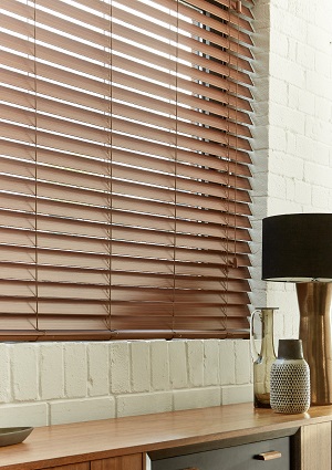 Fitting Instructions - Hallis Hudson